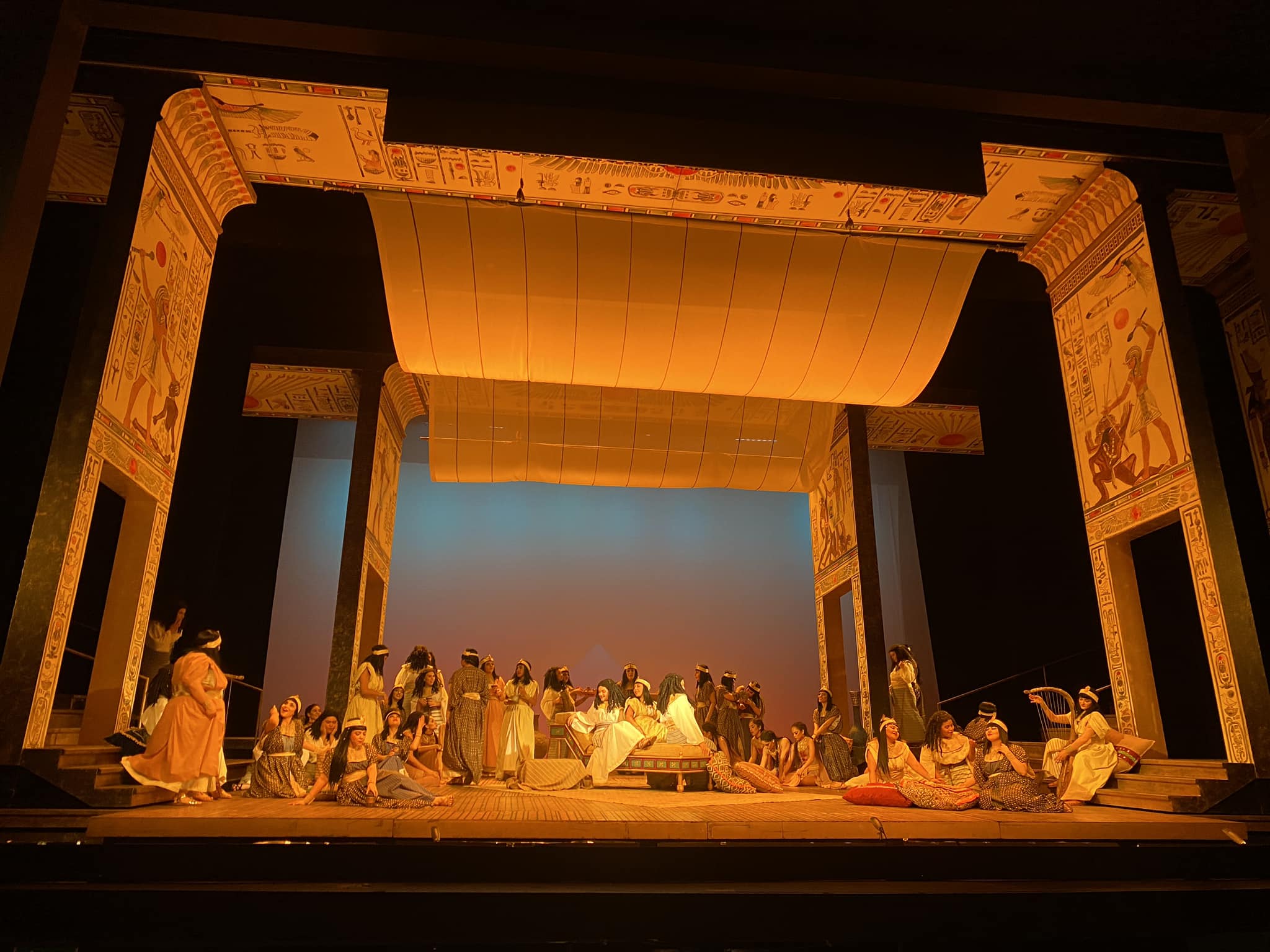 NOCHE DE LOS DIOSES CON LA ÓPERA “AÍDA” – Radio UPES